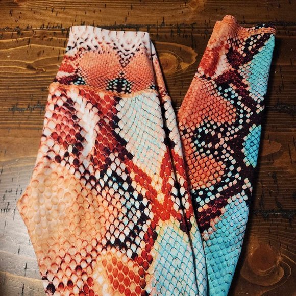 Niyama Sol | Pants & Jumpsuits | Niyama Sol S Python Leggings | Poshmark
